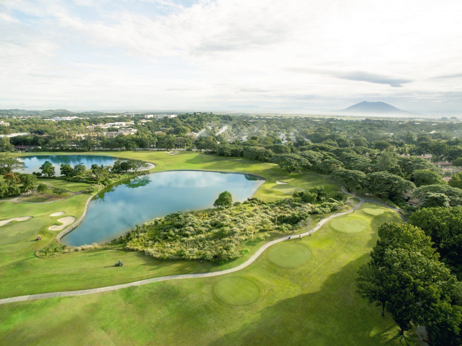 長榮航空直飛菲律賓克拉克 高爾夫旅遊 Golfdigest高爾夫文摘 8274